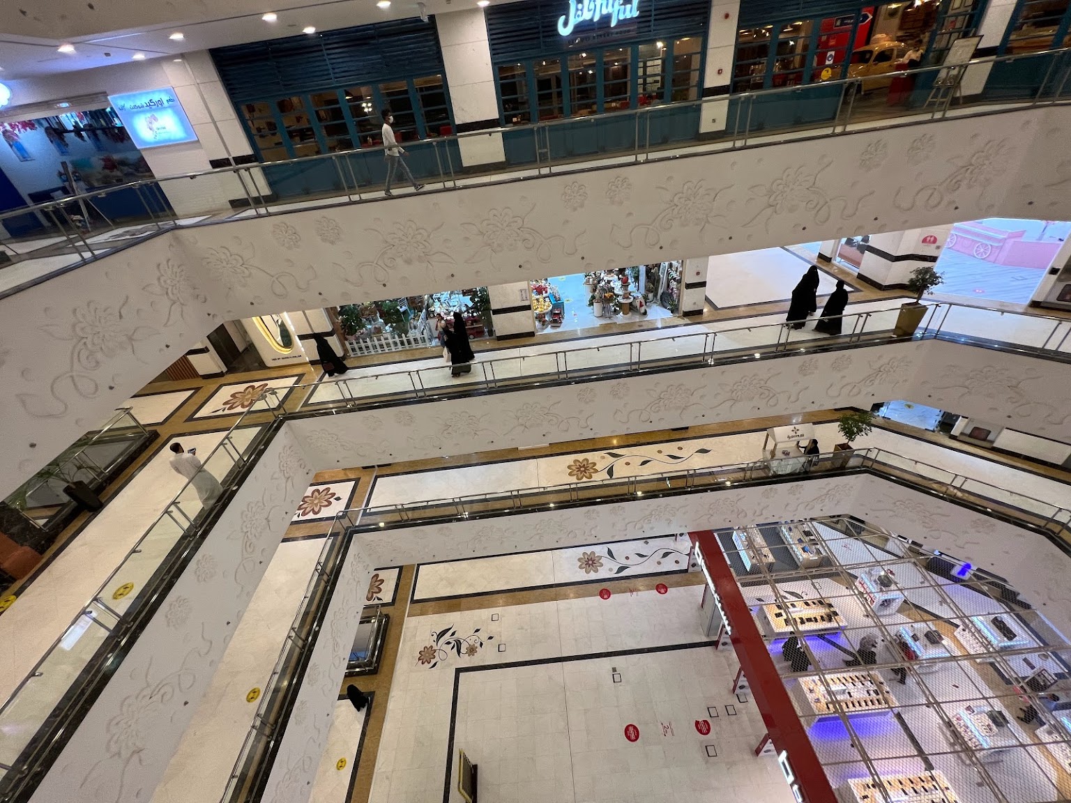 أفضل 6 أنشطة يمكنك القيام بها في 89 مول الكويت - المسافرون العرب